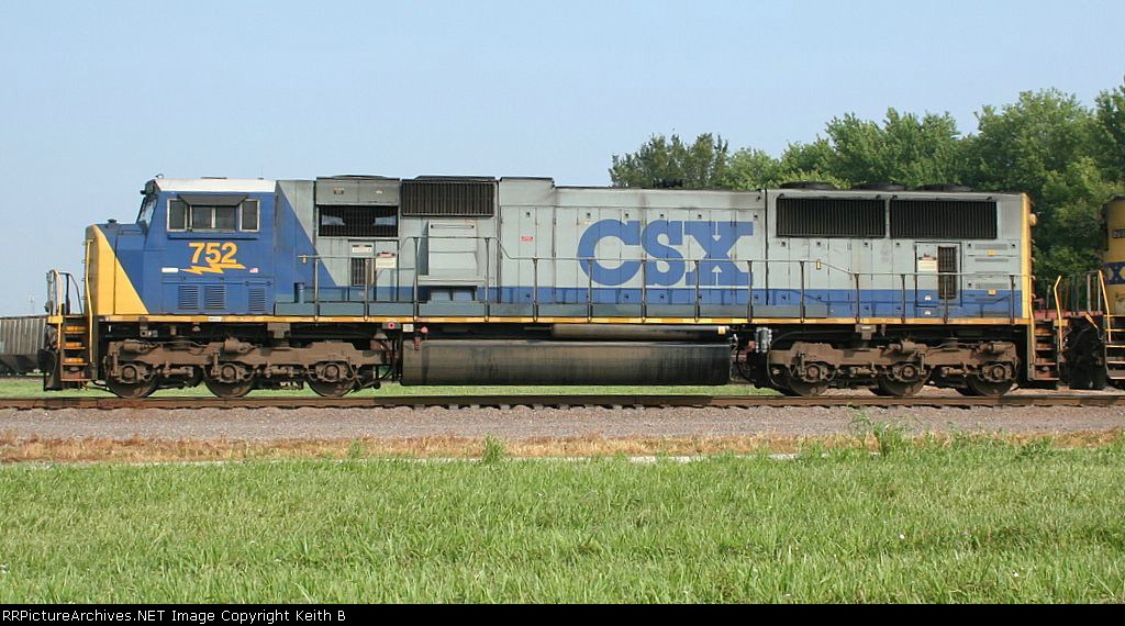 CSX 752